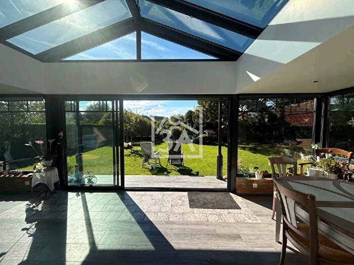 Maison à vendre - Sangatte - 8 pièces - 5 chambres