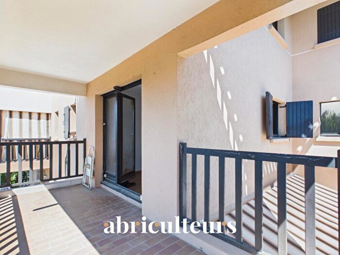 Appartement 3 pièces à Grasse, Saint-Jacques, à vendre