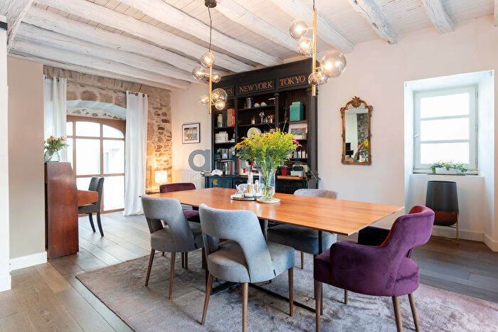 Maison à vendre - Montaigu - 8 pièces - 4 chambres