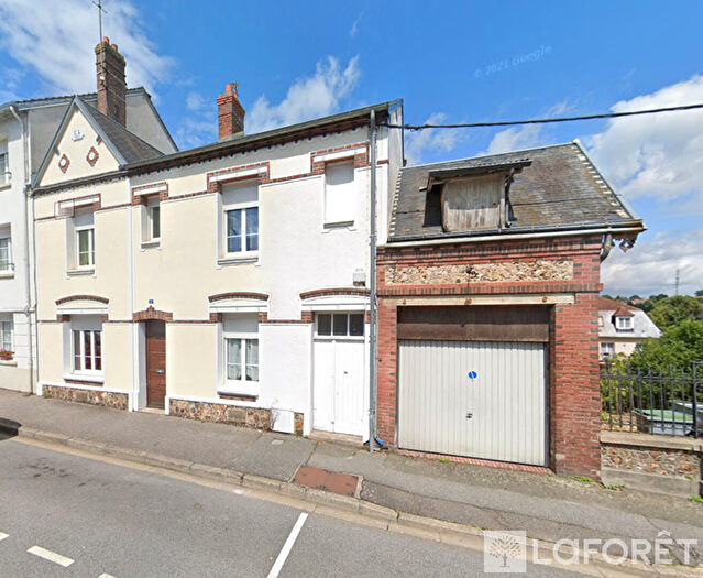 Maison à vendre - LAigle - 5 pièces - 3 chambres