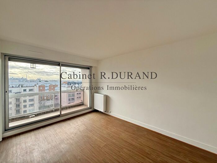 Appartement à louer - Courbevoie, Bécon - 1 pièce