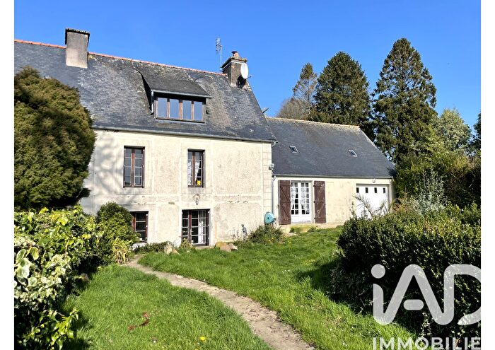 Maison 5 pièces à Plougonver, à vendre