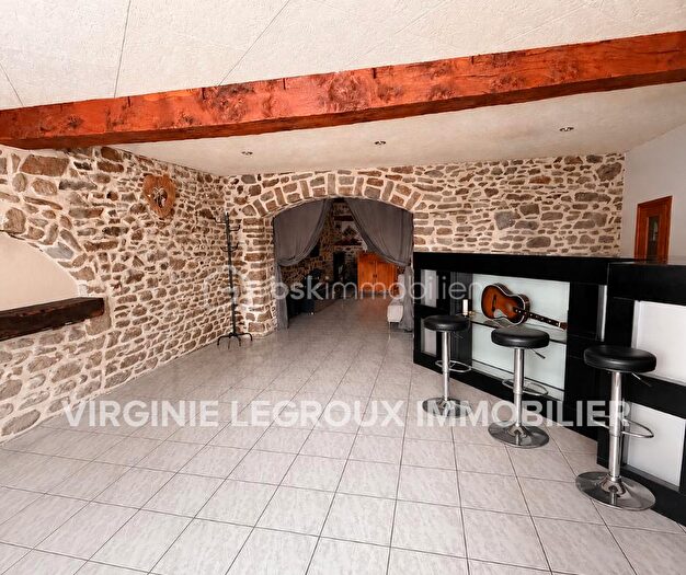 Maison 6 pièces à vendre à Ernée