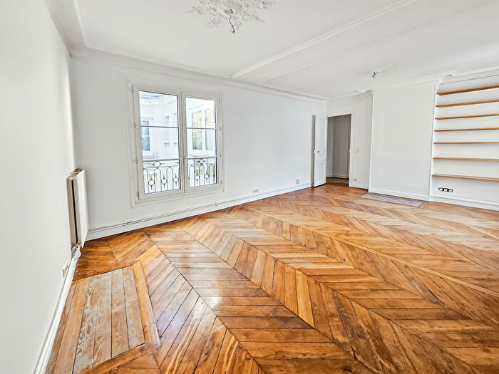 Appartement 2 pièces à Paris 10ème, Château dEau, Lancry, à vendre