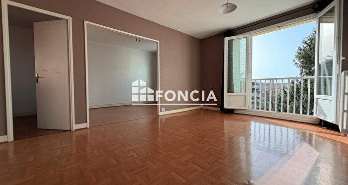 Appartement à vendre - Bourgoin-Jallieu, Champaret, Boussieu - 4 pièces - 2 chambres