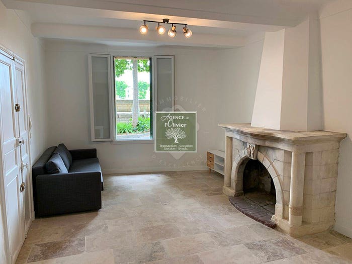 Trinquenaille, Arles - Appartement 2 pièces à louer