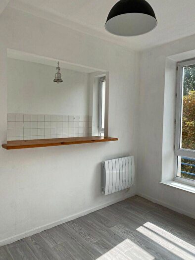 Allée de la Tour, Villemomble : Appartement 2 pièces à louer
