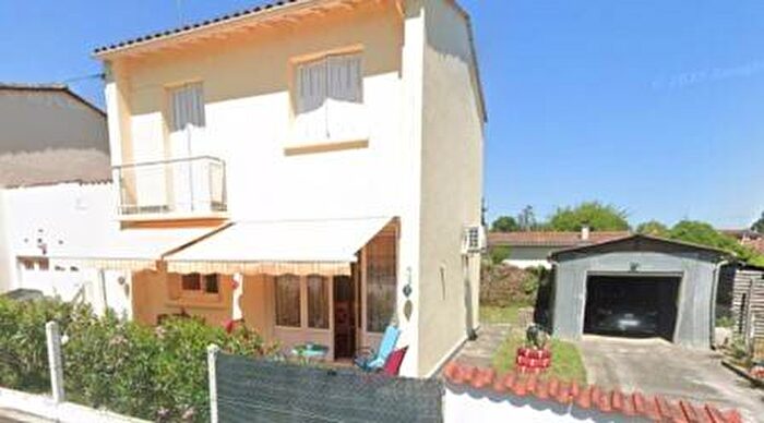 Maison 5 pièces à louer à Saint-Aigulin