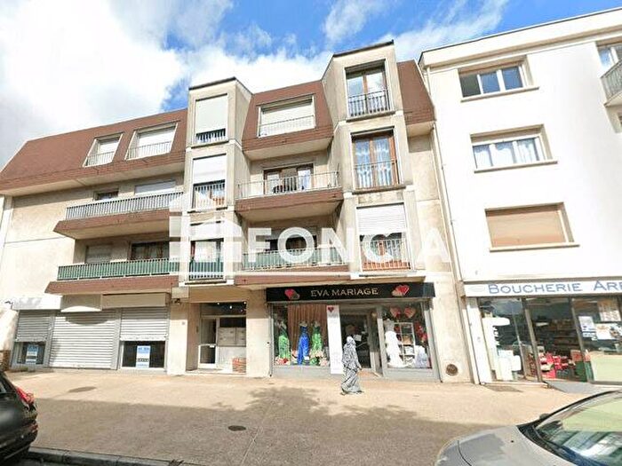 Appartement à louer - Gare, Arnouville - 1 chambre