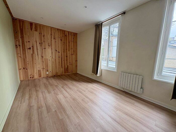 Ouest Péri-Centre Ville, Vannes - Appartement 1 pièce à louer