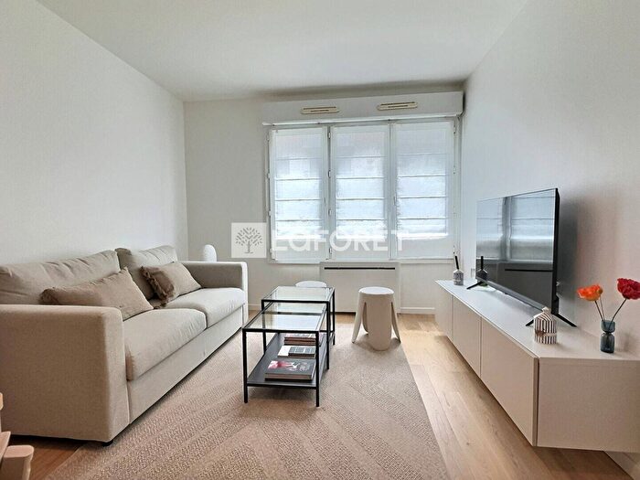 Appartement 3 pièces à louer - République, Suresnes