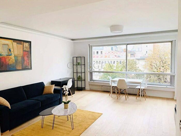 Appartement 1 pièce à louer à Triangle dOr, Paris 8ème arrondissement