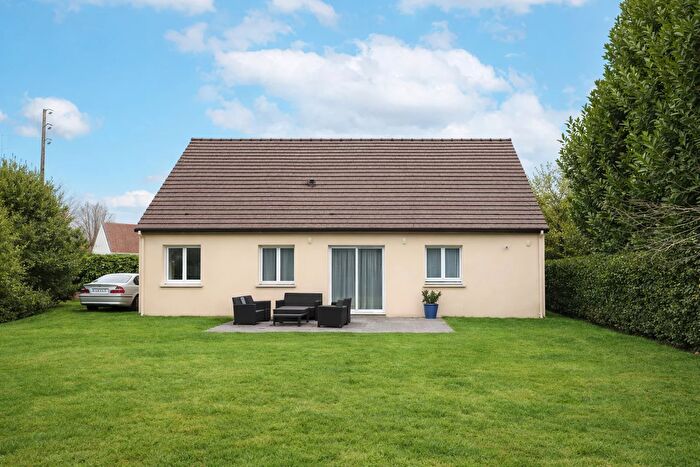 Maison à vendre - Tournan-en-Brie - 5 pièces - 3 chambres