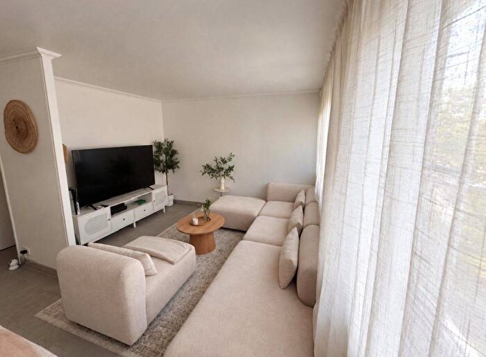 Appartement 3 pièces à Vitry-sur-Seine, Centre-ville, à louer