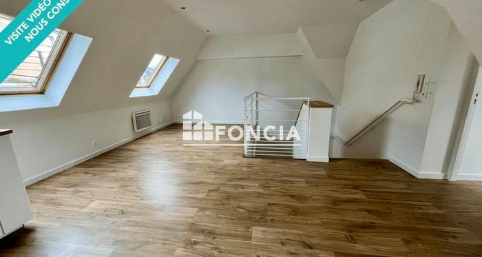 Appartement 3 pièces à Eglise-Lannouchen-Cité Marine, Landivisiau, à louer