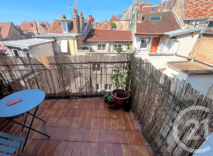 Besançon, Boucle, Chapelle des Buis : Appartement 2 pièces à louer