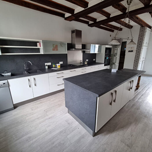 Maison à vendre - Germigny-lExempt - 7 pièces - 3 chambres