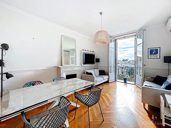 Appartement à vendre - Cannes, Carnot - 3 pièces - 2 chambres