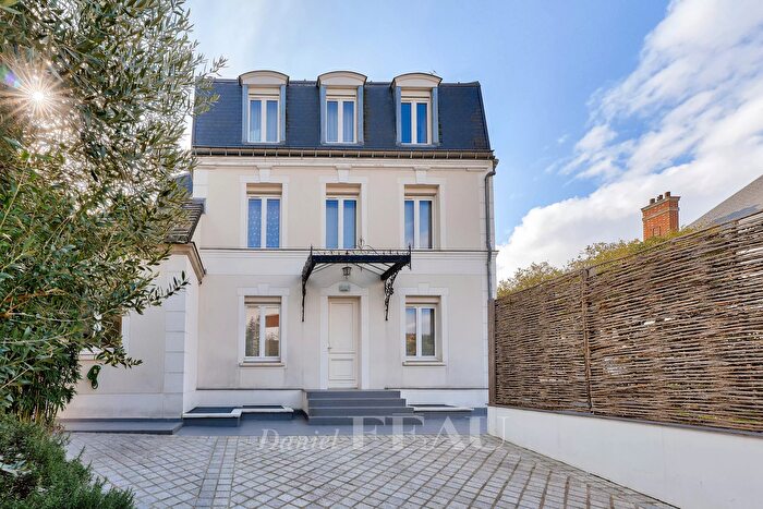 Maison 6 pièces à vendre à Rueil-Malmaison, Richelieu, Chataigneraie
