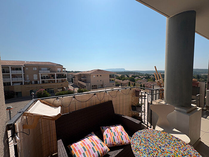 Appartement 2 pièces à Venelles, à vendre