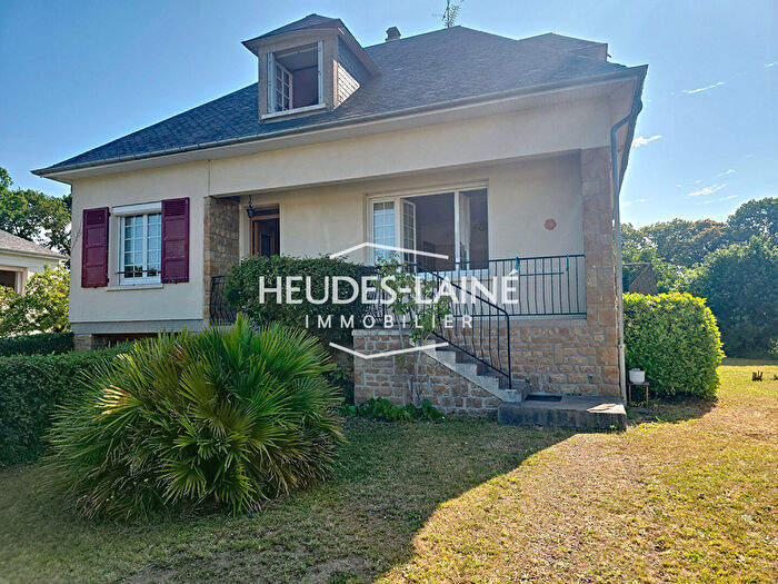 Maison à vendre - Saint-Martin-des-Champs - 5 pièces - 4 chambres