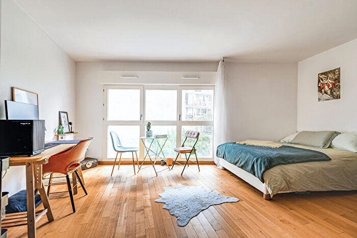 Appartement 1 pièce à vendre - Paris 19ème, Secrétan, Jaurès