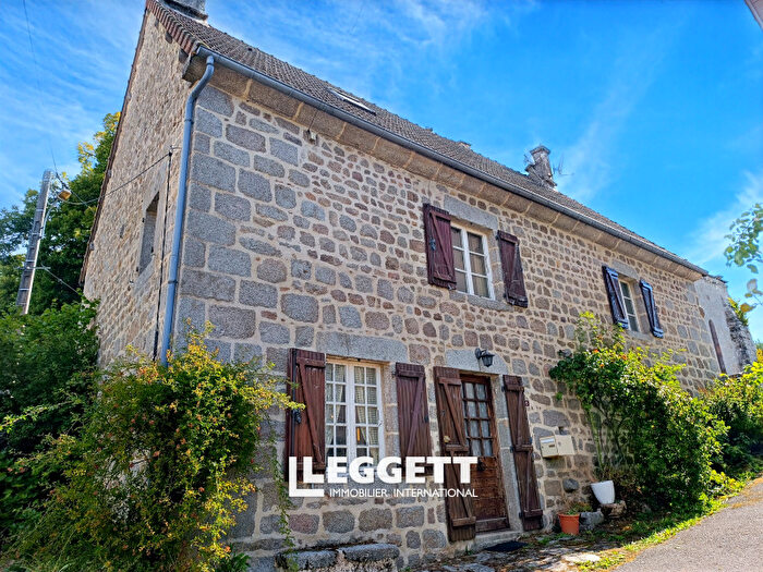 Maison à vendre - Auzances - 5 pièces - 3 chambres