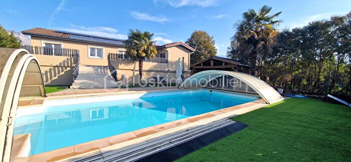 Maison à vendre - Crolles - 8 pièces - 6 chambres