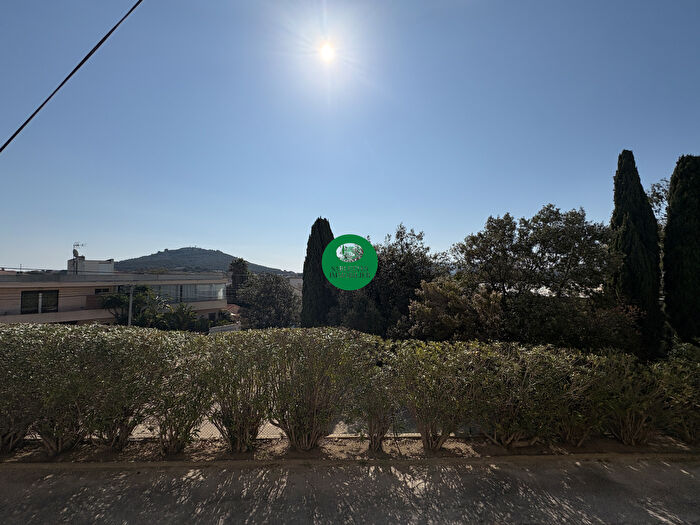 Appartement à vendre - Six-Fours-les-Plages, Les Lones, Bucarin, Fort, Les Playes - 3 pièces - 2 chambres