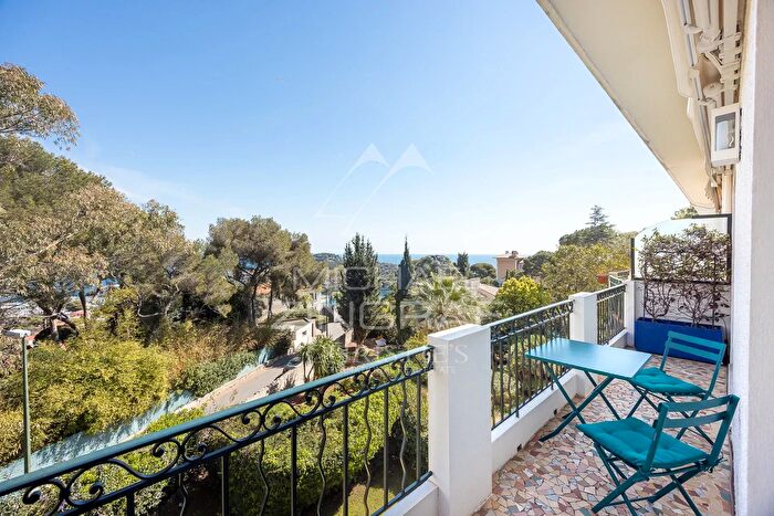 Appartement à vendre - Saint-Jean-Cap-Ferrat - 3 pièces - 2 chambres