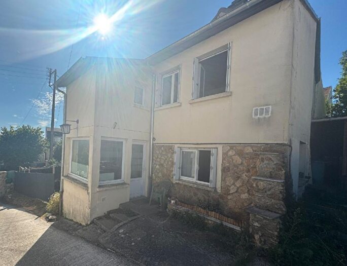 Maison à vendre - Saint-Martin-du-Tertre - 2 pièces - 1 chambre