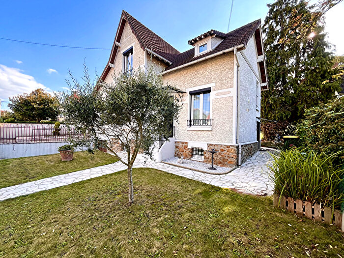 Maison à vendre - Ris-Orangis, Mairie, Hameaux - 5 pièces - 3 chambres