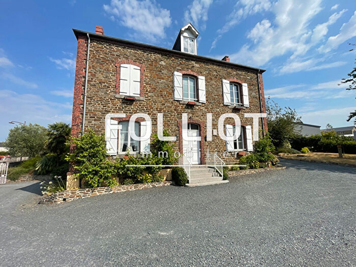 Maison 7 pièces à vendre à Condé-sur-Vire