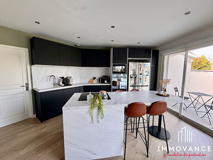 Maison à vendre - Saint-Sériès - 5 pièces - 4 chambres