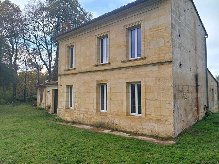 Nérigean - Maison 7 pièces à vendre