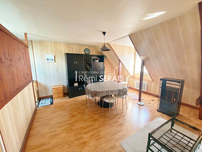 Appartement à louer - Belle Étoile-ème Db-Coulandon, Argentan - 1 pièce - 1 chambre