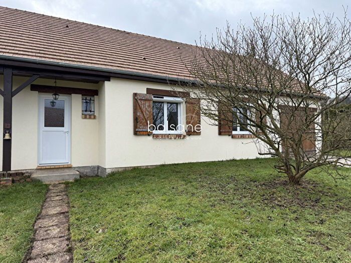 Maison à louer - Saint-Pierre-des-Fleurs - 4 pièces - 3 chambres