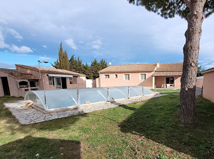 Maison à vendre - Coursan - 6 pièces - 4 chambres