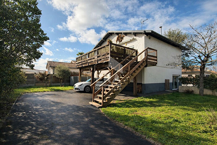 Maison 8 pièces à Le Teich, à vendre