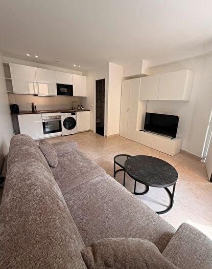 Appartement 1 pièce à Châtenay-Malabry, Centre-ville, à louer