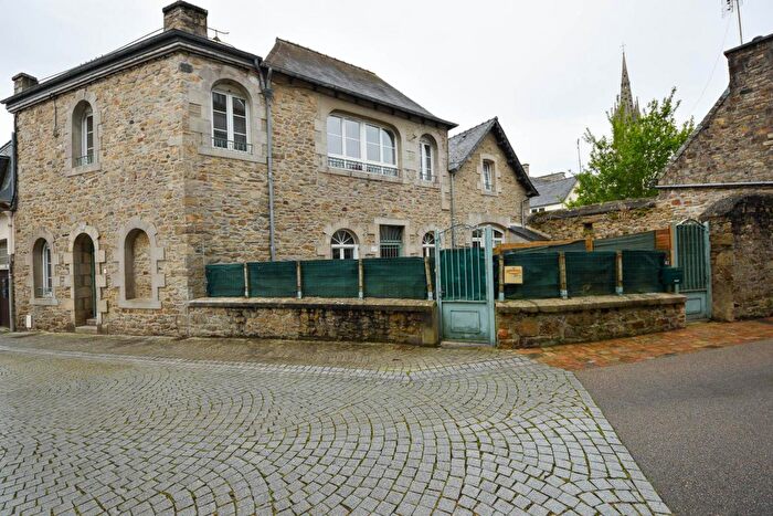 Maison 6 pièces à Saint-Pol-de-Léon, à vendre
