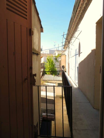 Appartement 2 pièces à Beaucaire, Nîmes, à louer