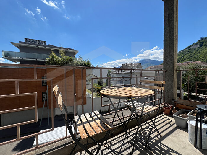 Appartement 4 pièces à Grenoble, Ile Verte, à vendre