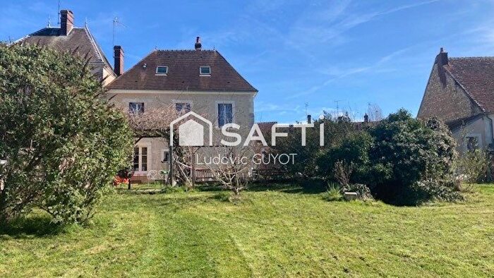 Maison 7 pièces à vendre à Mauves-sur-Huisne