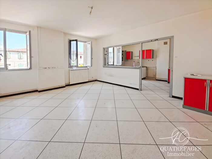 Appartement 4 pièces à vendre à Beaucaire, Centre-ville