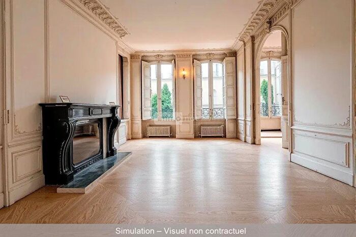 Appartement à vendre - Troyes - 4 pièces - 2 chambres