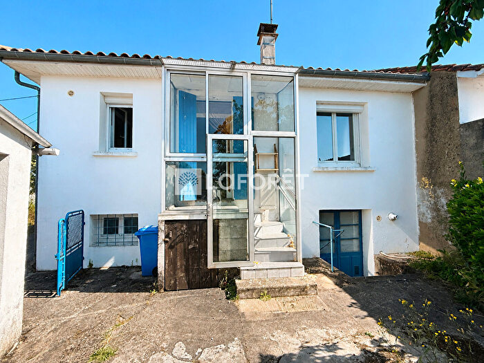 Maison 3 pièces à Saintes, Saint-Sorlin, La Récluse, à vendre