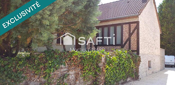Maison 4 pièces à vendre à Mehun-sur-Yèvre