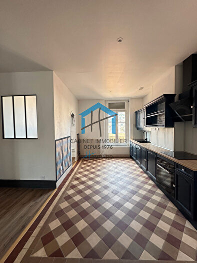 Appartement à louer - Saint-Chamond, Centre-ville, Saint-Ennemond, Chavanne - 4 pièces - 3 chambres
