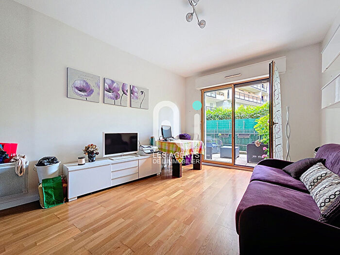 Appartement à vendre - Asnières-sur-Seine, Gresillons, Voltaire - 2 pièces - 1 chambre